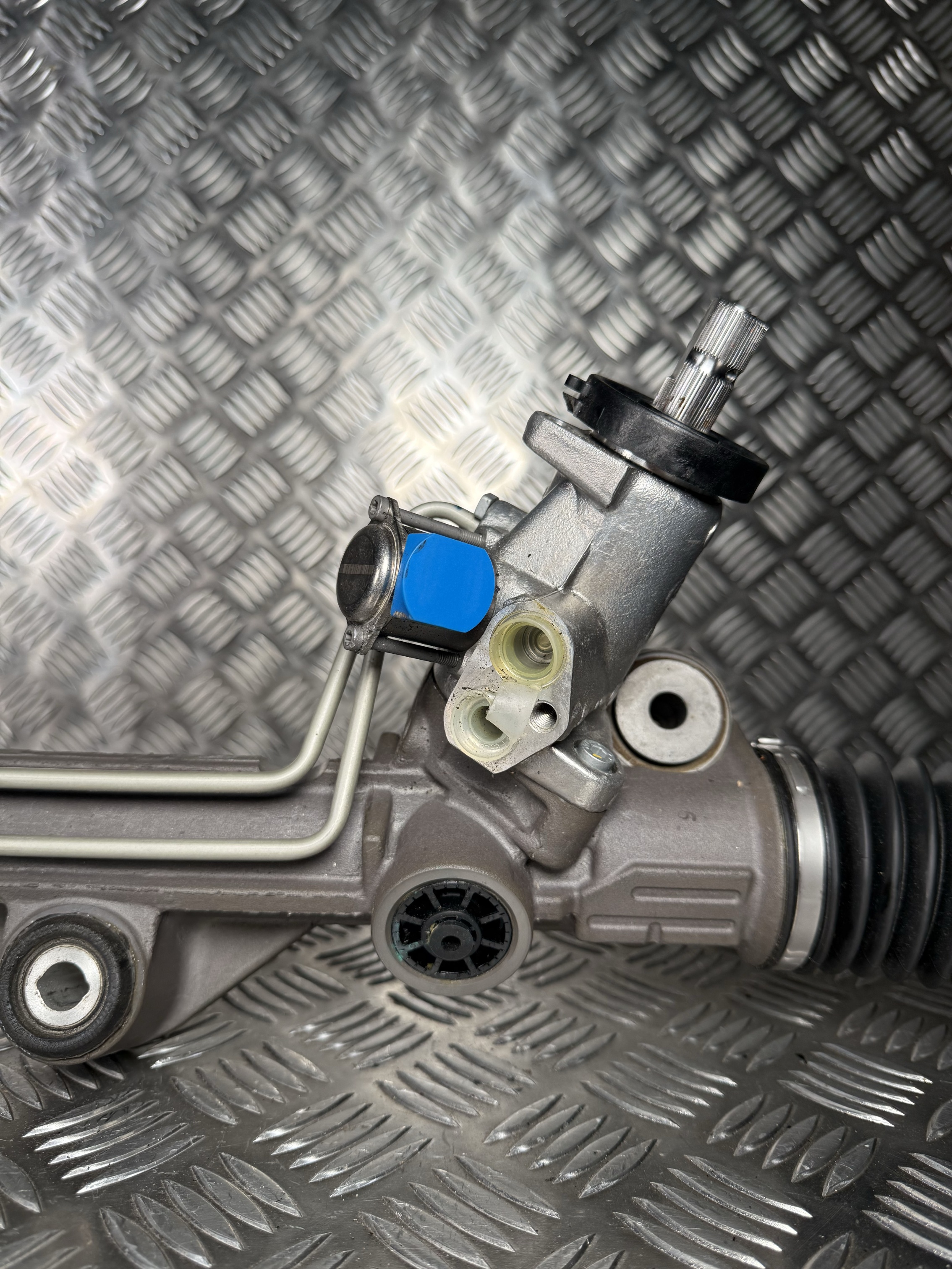 Jaguar F-Type X152 hydraulic steering rack | Western Power Steering